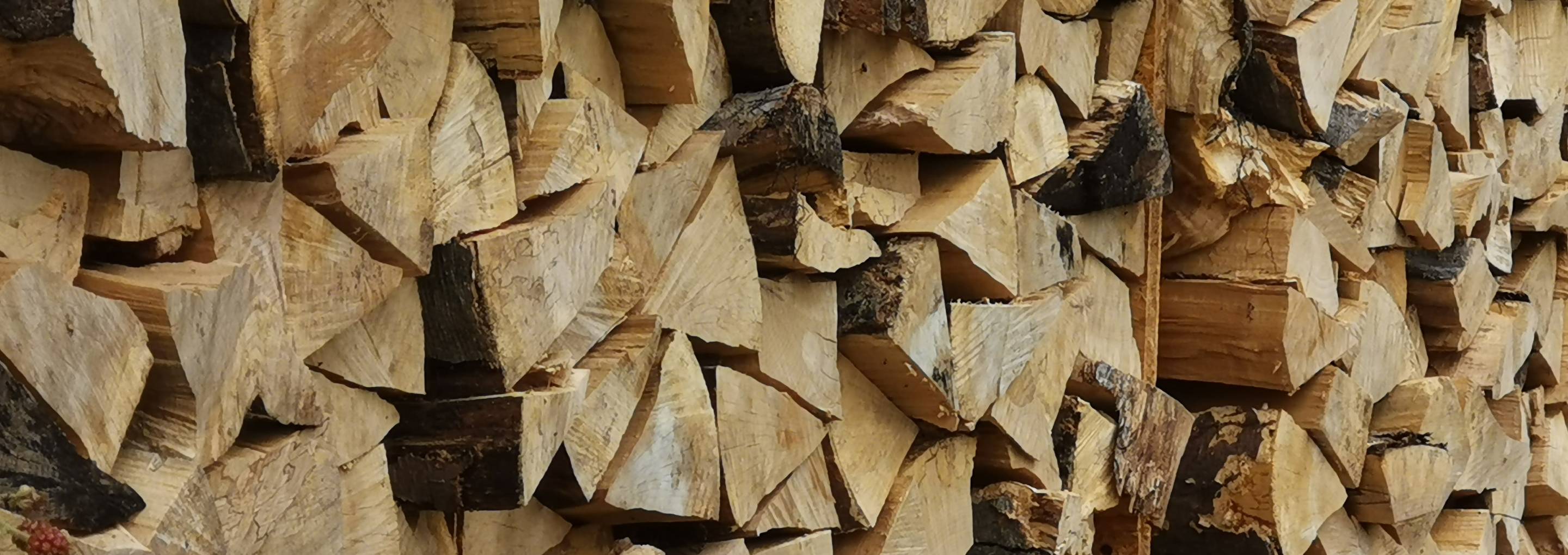 Comment bien stocker votre bois de chauffage Comment bien stocker votre bois de chauffage